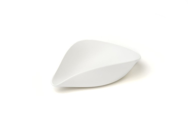 PLAISIR 2 WHITE | Comas and Partners